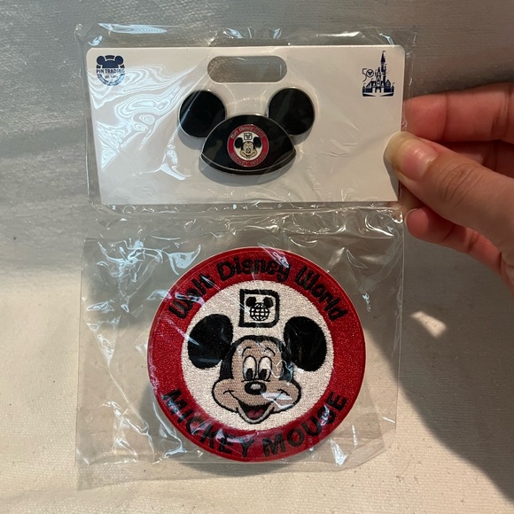 Disney | Other | Patch And Pin Set Walt Disney World Mickey Mouse ...